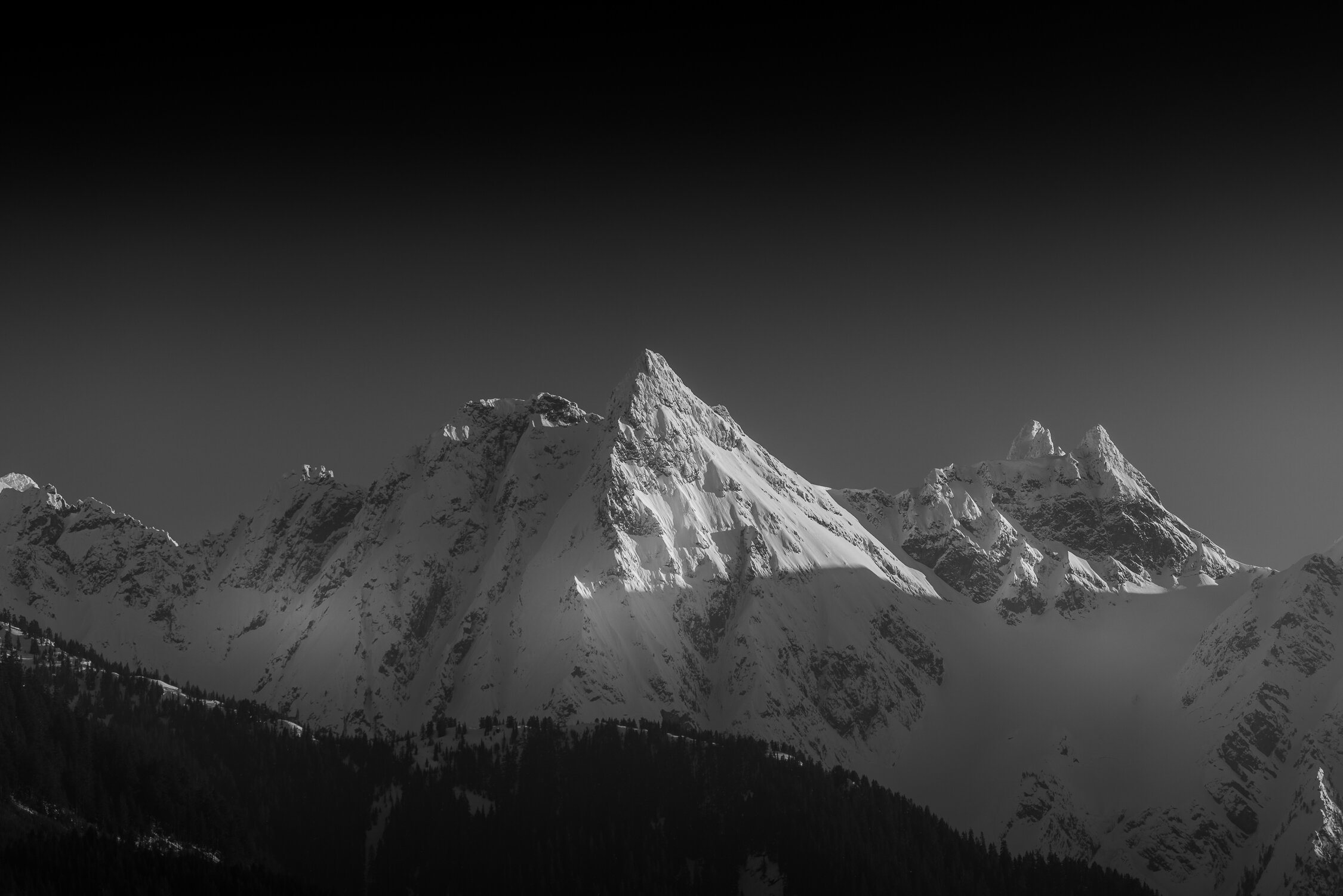 bw mountain – Aterna Advisors